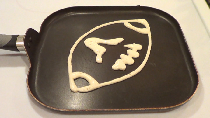 Minnesota Vikings Pancakes – Minnesota Cold – Cold Weather Experiments