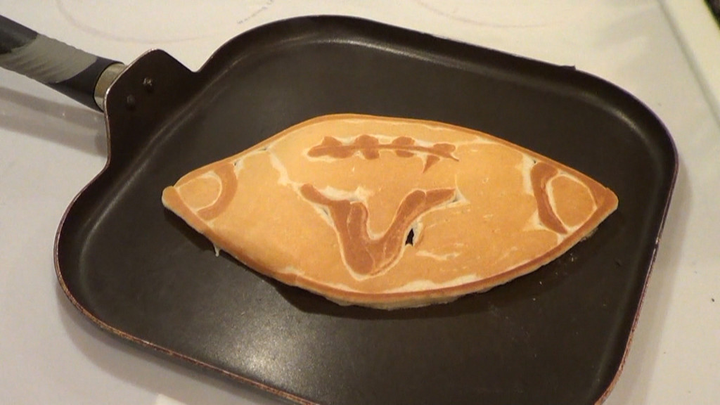 Minnesota Vikings Pancakes – Minnesota Cold – Cold Weather Experiments