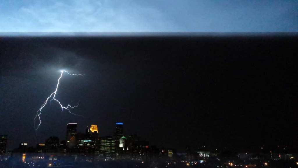 Downtown Minneapolis Lightning Storm – Minnesota Cold – Cold Weather ...