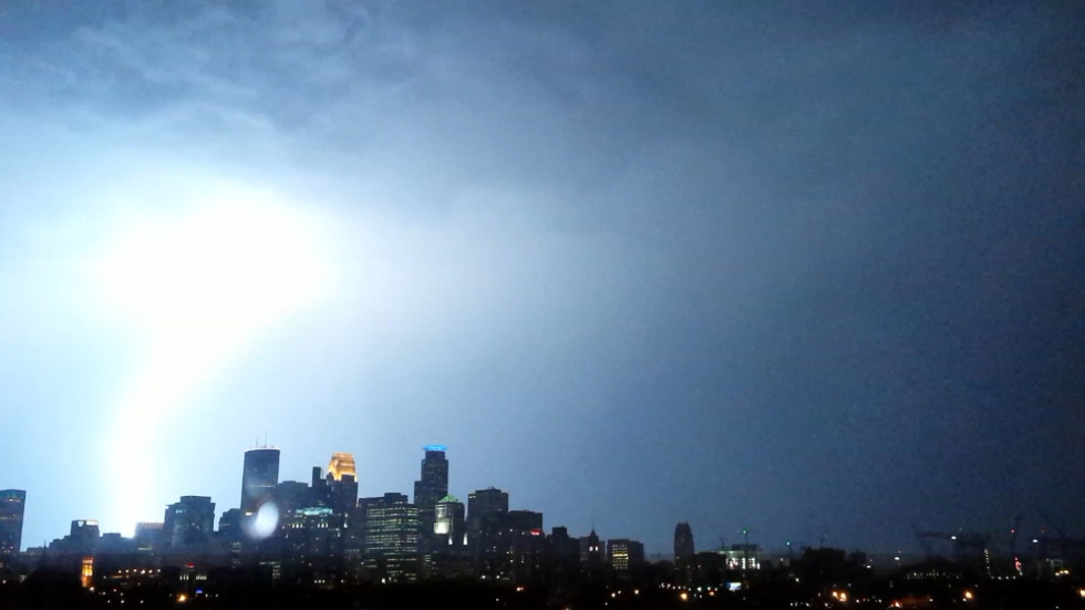 Downtown Minneapolis Lightning Storm – Minnesota Cold – Cold Weather ...